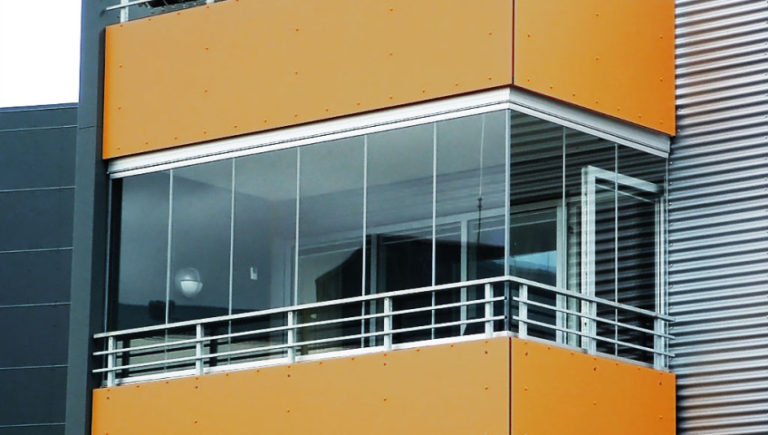 Inchidere balcon cu sticla - Pret bun la balcon inchis cu geamuri ...