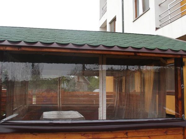 Prelata transparenta cu capse si bride - Inchideri terase